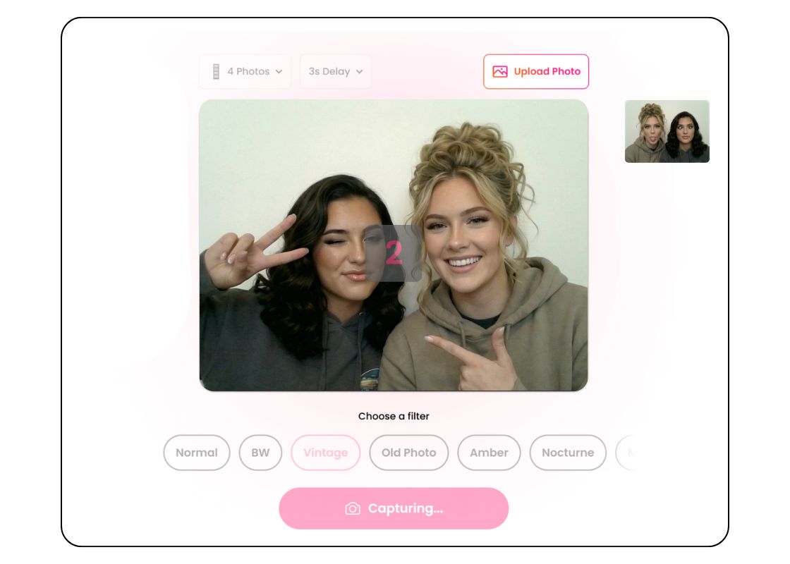 Vintage Photo Booth Online | Black and White Photo Booth